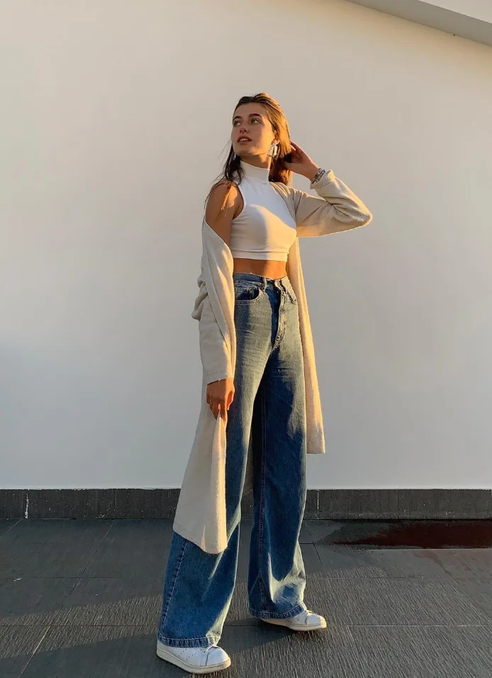 27+ Effortless Chill Outfit Ideas That Look Cute - TheChicSavvy
