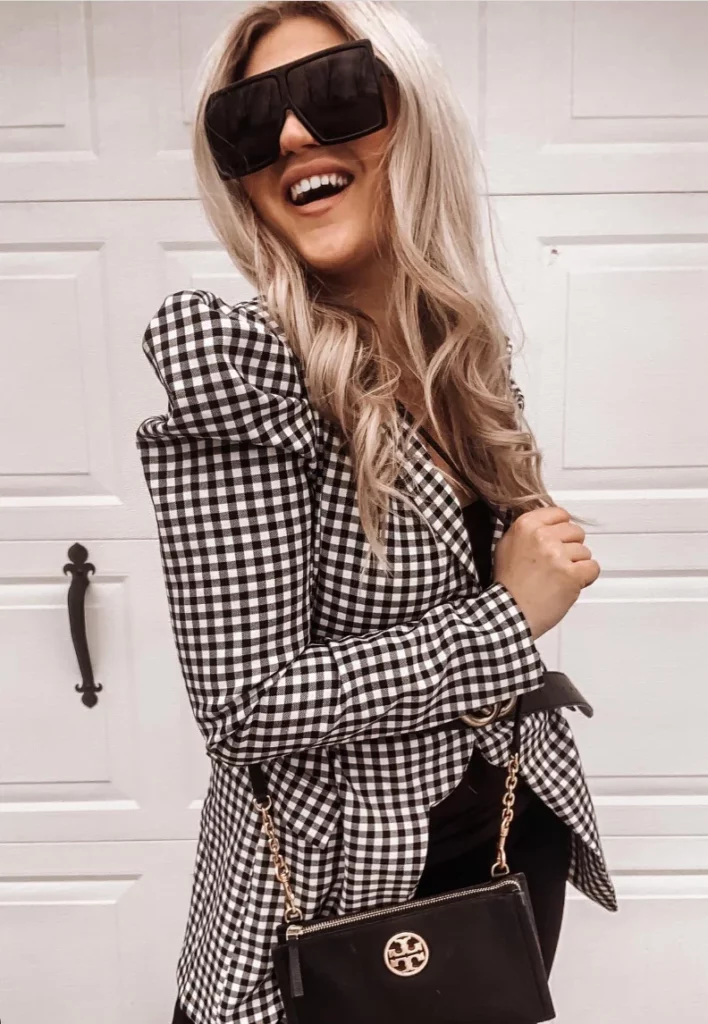 37+ Chic Secretary Outfits to Boost Your Confidence at Work - TheChicSavvy