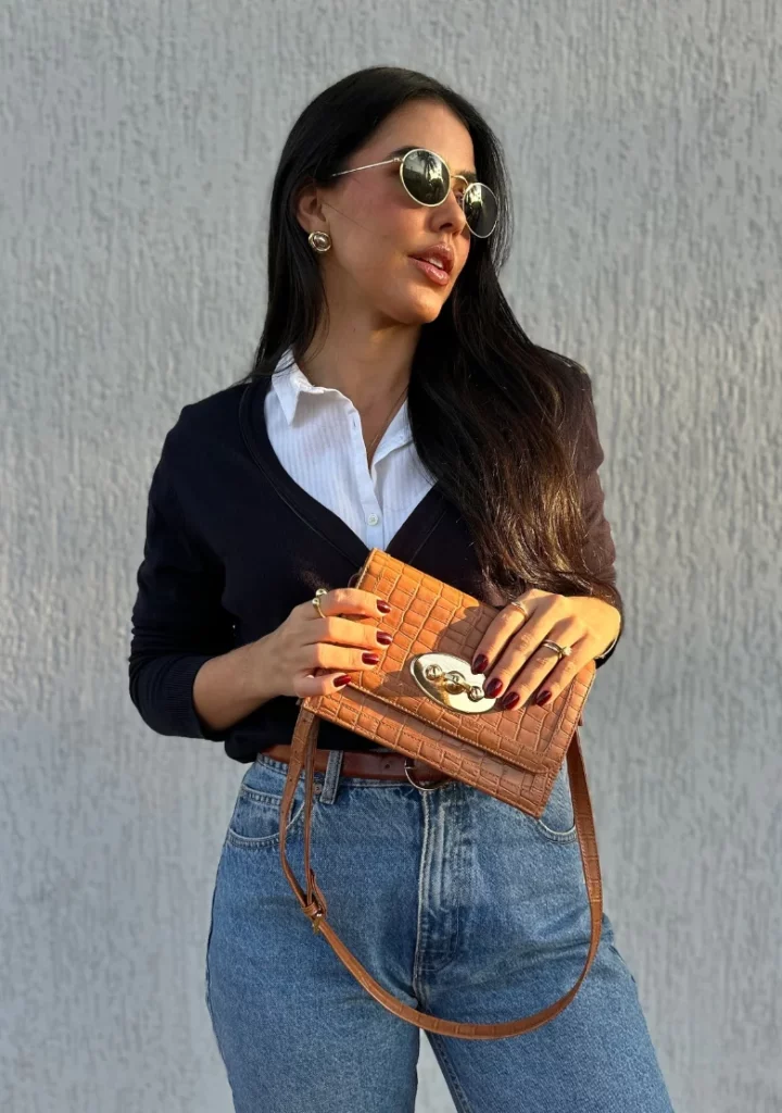 37+ Chic Secretary Outfits to Boost Your Confidence at Work - TheChicSavvy