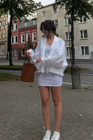 41+ Trendy Uni Outfits for a Chic and Comfortable Campus Style ...