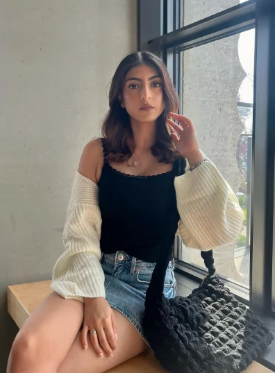 41+ Trendy Uni Outfits for a Chic and Comfortable Campus Style ...