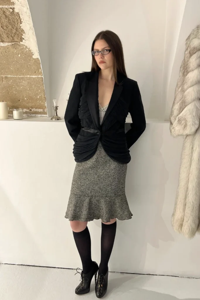 37+ Chic Secretary Outfits to Boost Your Confidence at Work - TheChicSavvy